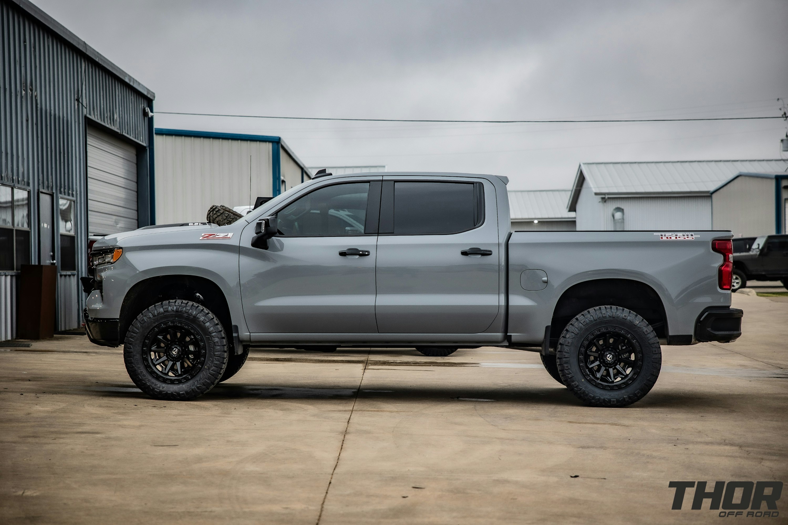 Custom 2024 Chevrolet Silverado 1500 Trail Boss Built by THOR Off-Road ...