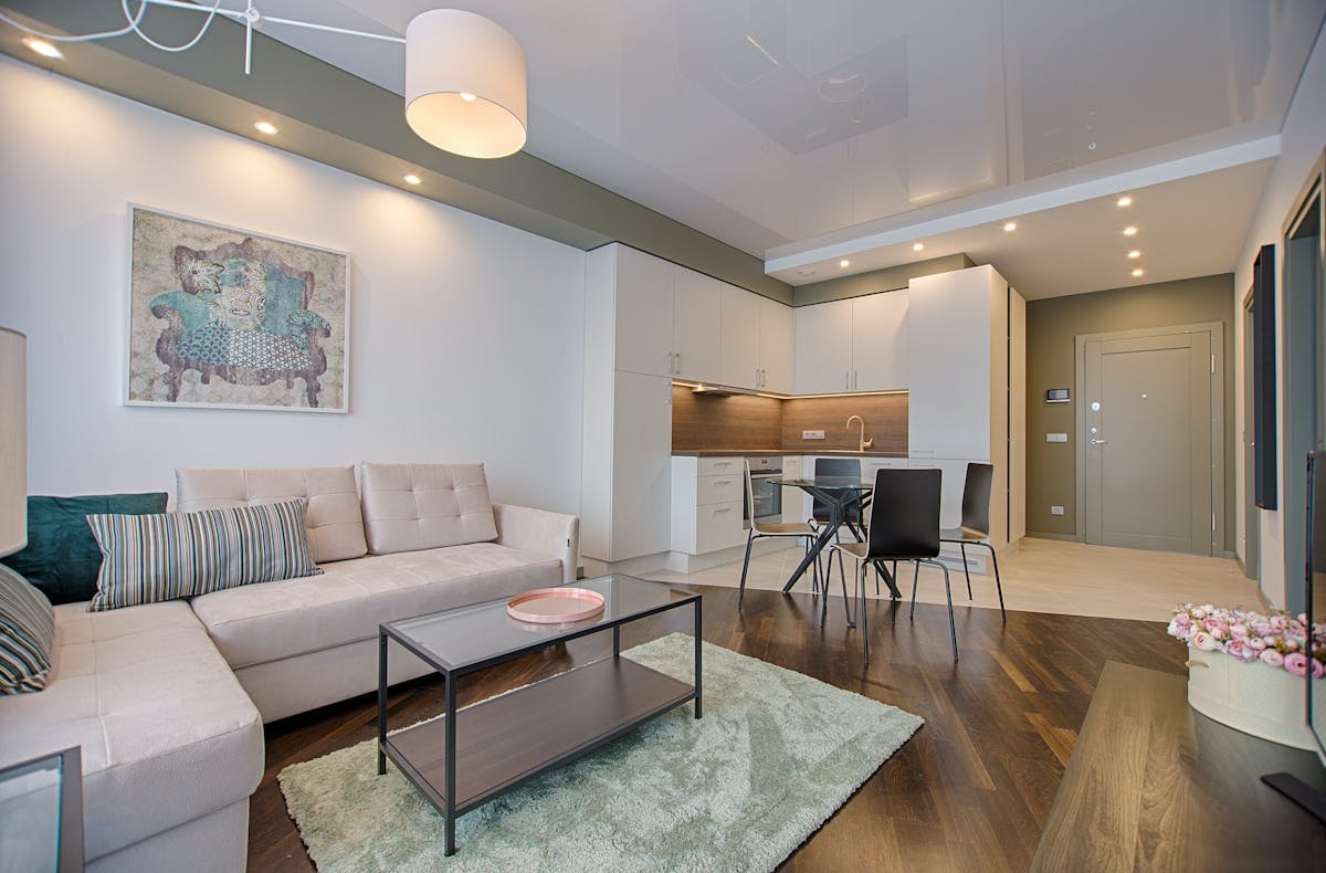 What is Home Staging and Why Should I Do It? [Home Selling Tips]