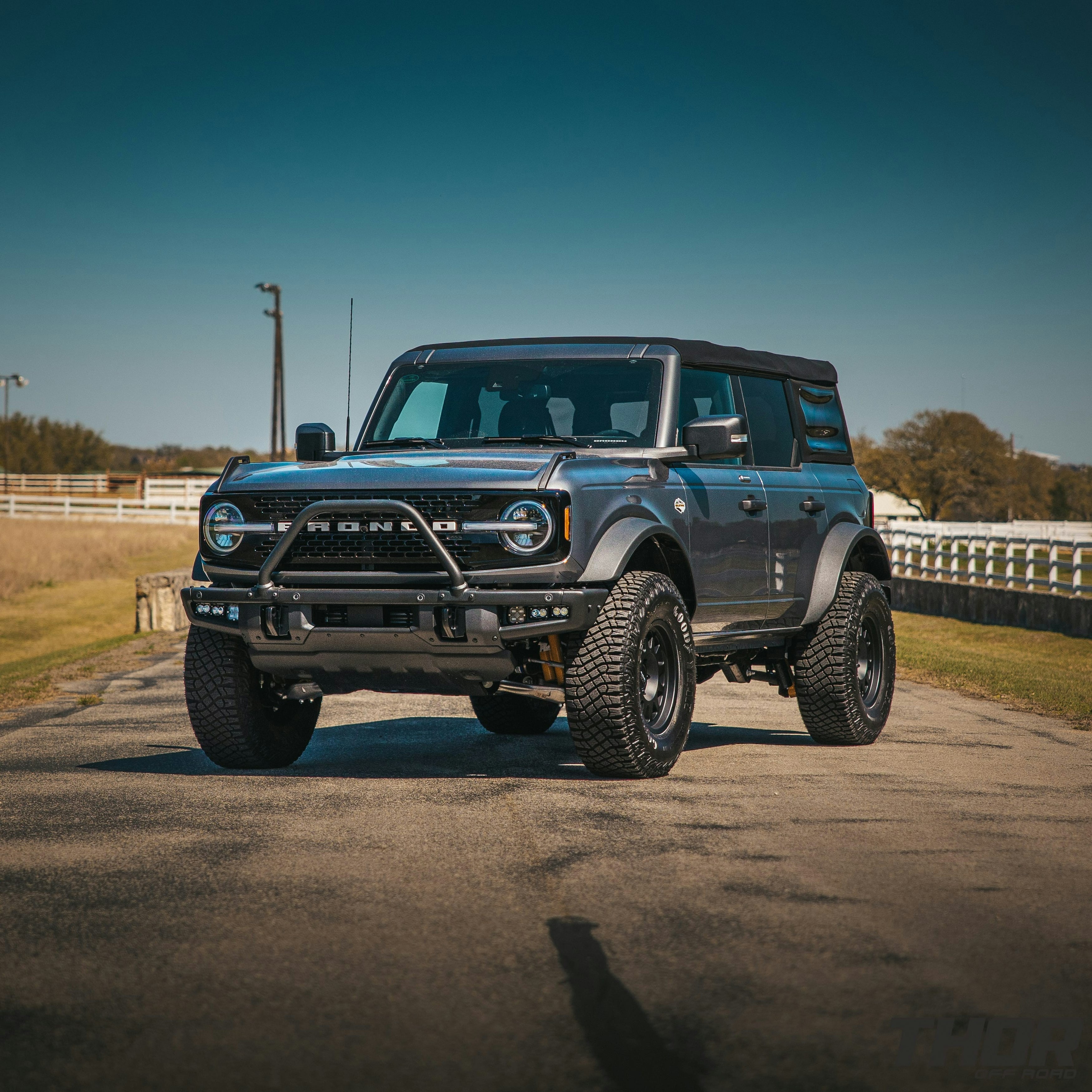 Texas Ford Truck Bronco SUV Installer | THOR Off-Road