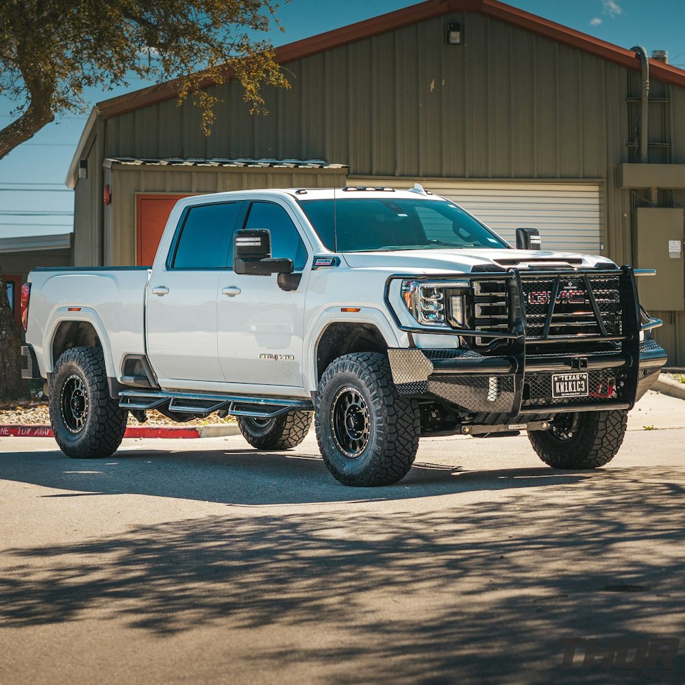 Custom 2022 GMC Sierra 2500 HD AT4 Built by THOR Off-Road | THOR Off-Road